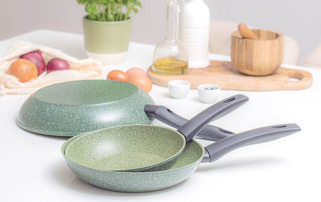 How Do I Know When I Should Buy New Pans? – Prestige